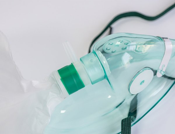 Non rebreathing Oxygen Mask with Reservoir Bag