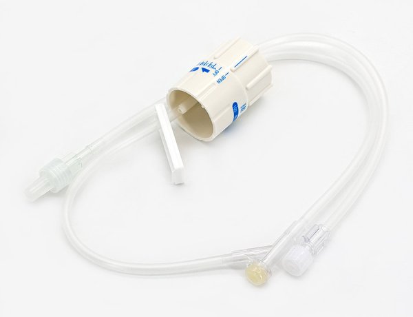 Infusion Set with Flow Regulator