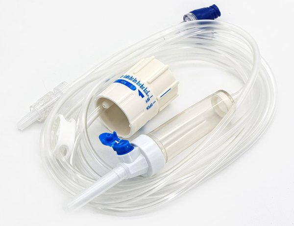 Infusion Set with Flow Regulator
