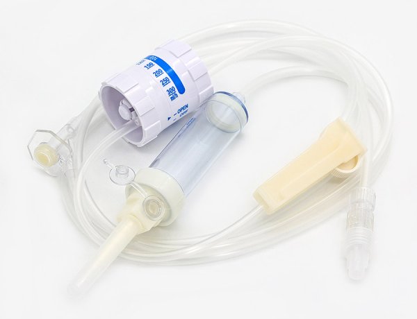 Infusion Set with Flow Regulator